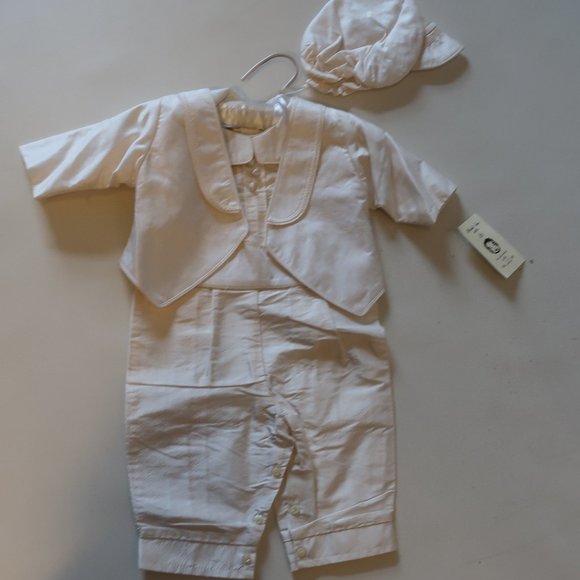 Piccolo Bacio | Matching Sets | Nwt Baby Boys Piccolo Bacio Ivory 2pc ...